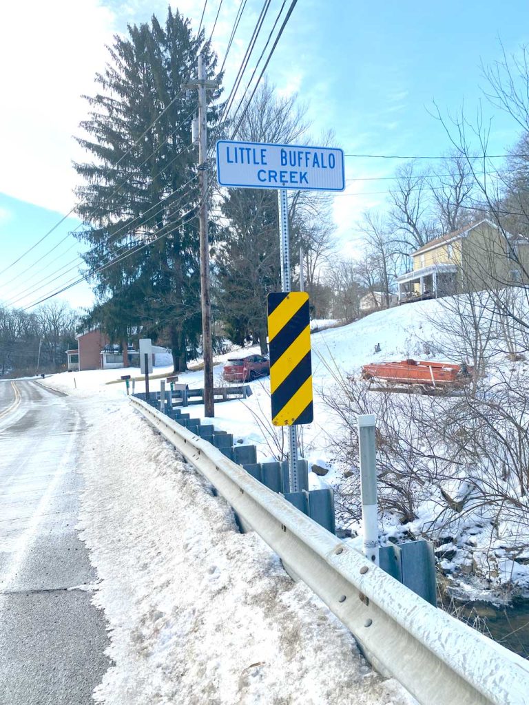 Stream Crossing Signage - Buffalo Creek Coalition